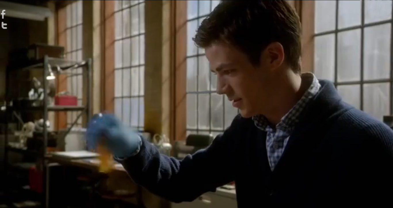 Bob Canada's BlogWorld: The Flash Season 1, Episode 6: The Flash Is Born