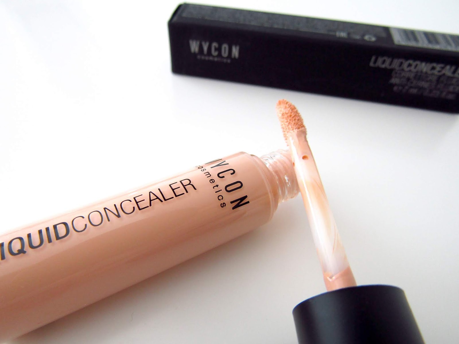 REVIEW: Wycon liquid concealer - Aishettina