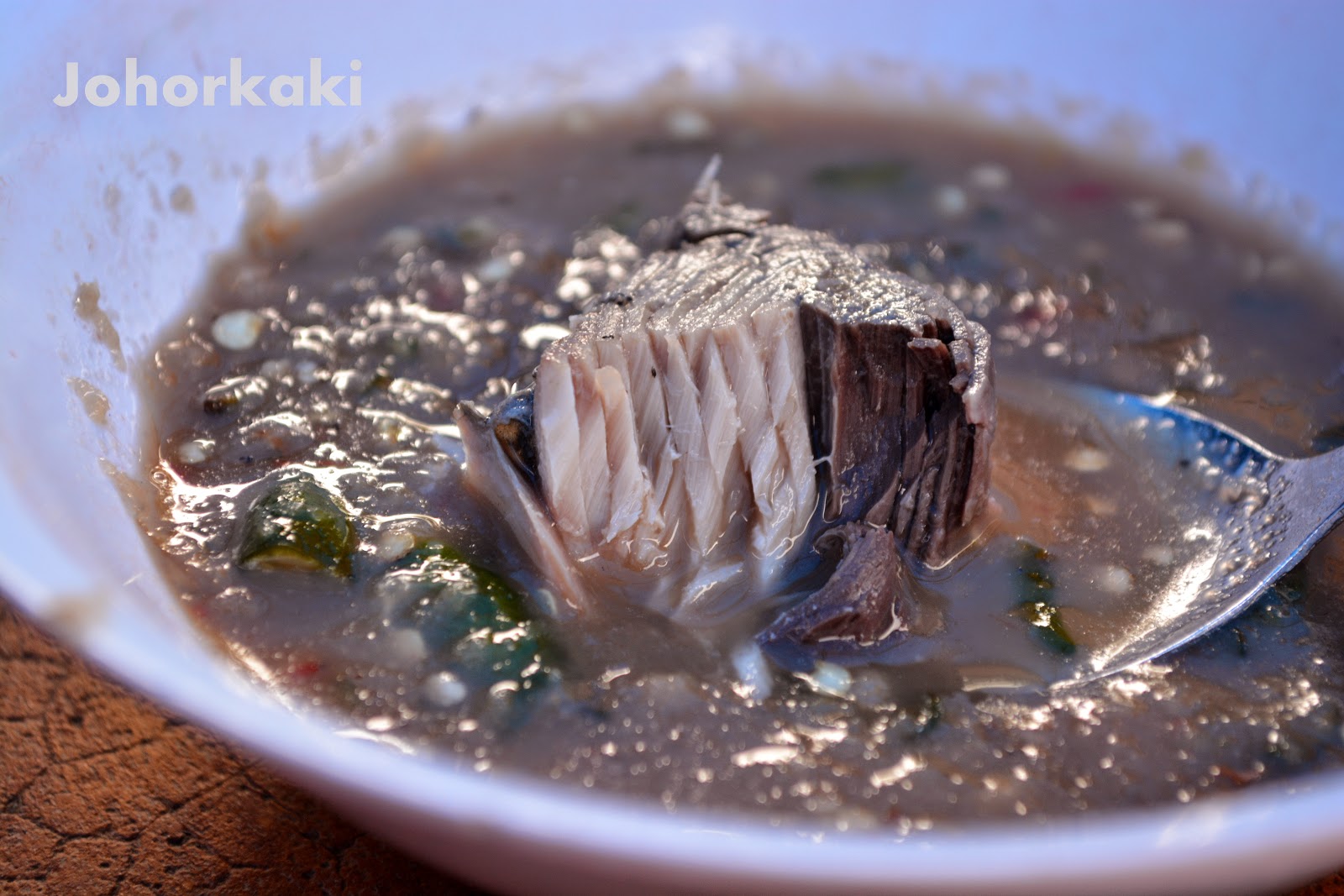 Warung Pokok Ceri (Cherry) Bandaraya Johor Bahru for Grilled Fish and ...