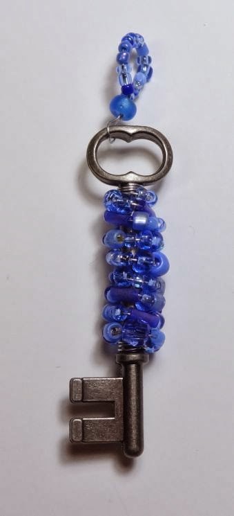 Mix Me Up!: Blue wire-wrapped key
