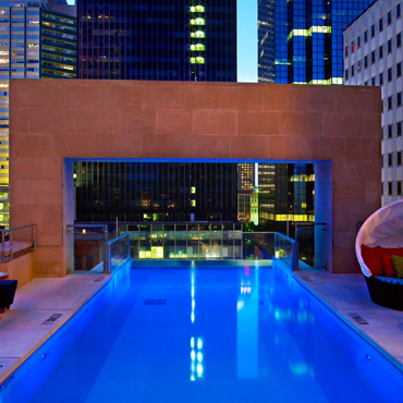 Passion For Luxury : Rooftop Pools