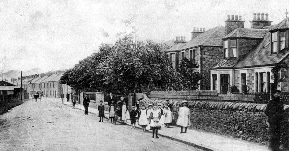 Tour Scotland: Old Photograph West High Street Methil Fife Scotland