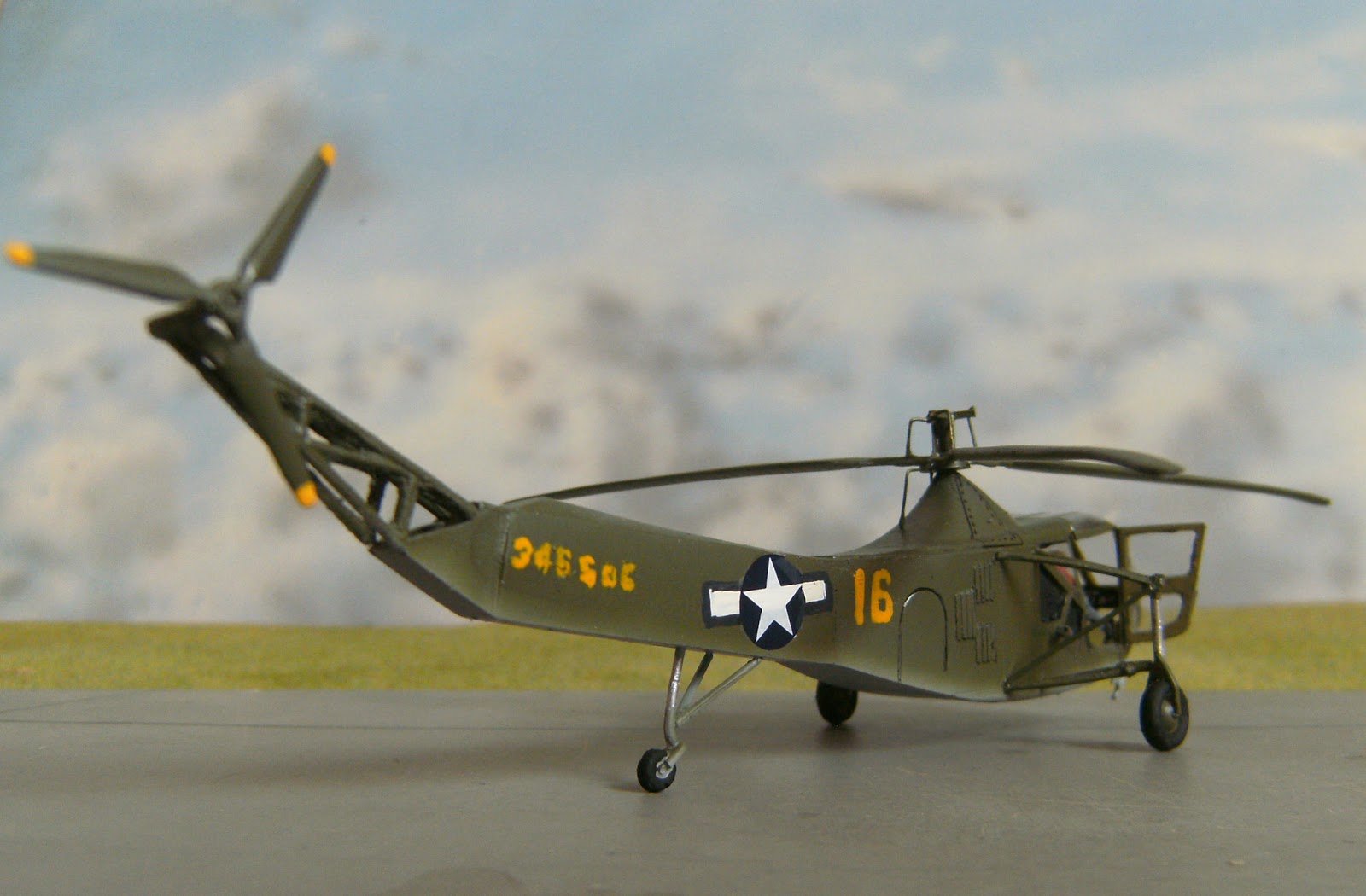 Sikorsky R-4 - JungleKey.fr Image #50