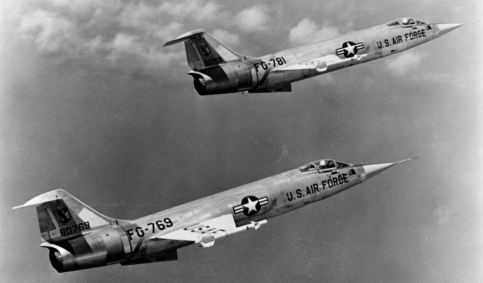 AVIÕES MILITARES: Lockheed F-104 Starfighter