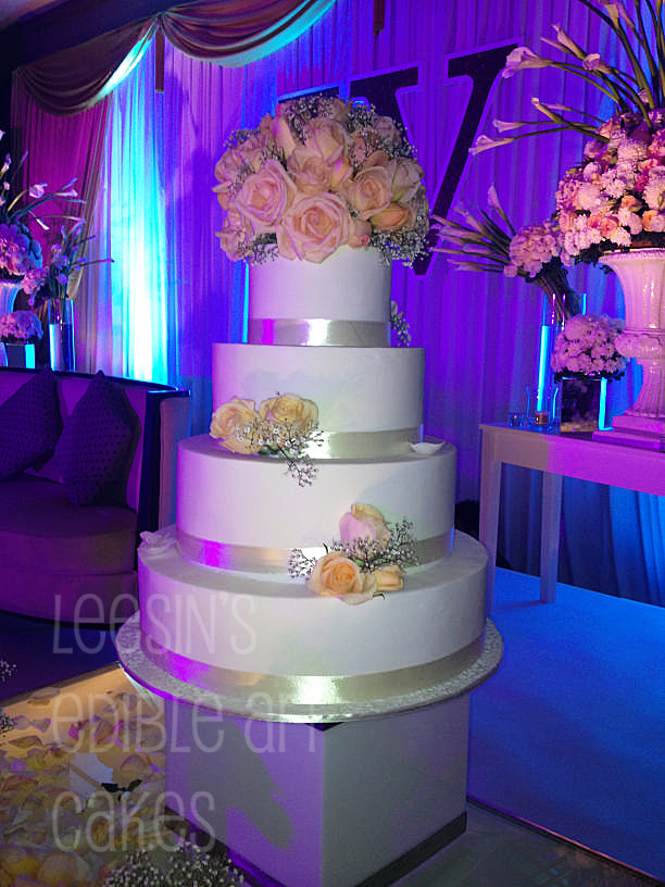 Penang Wedding Cakes by Leesin: Simple Ivory Wedding Cake