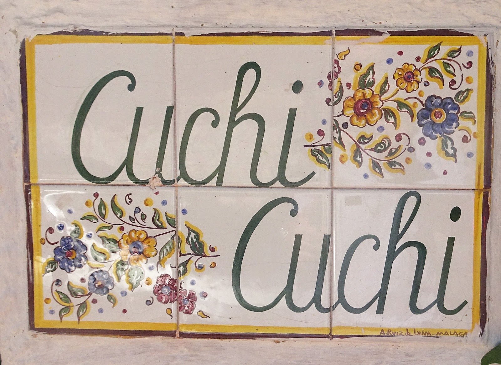 Mosaicos : 4.704.- Villa Cuchi Cuchi, calle Sierra Castillejos, Málaga.