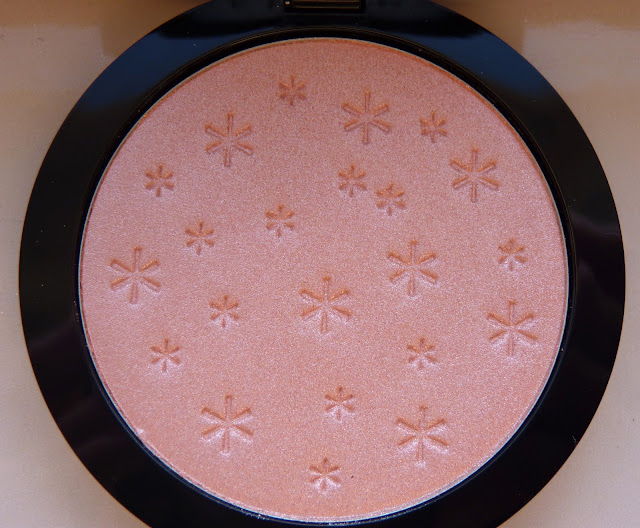 The Beautyroom: Review: Sephora Compact Powder & Highlighter