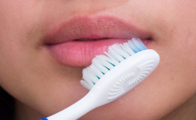 3 Cara Unik Untuk Mendapatkan Bibir Pink Alami Dengan Mudah dan Gampang ...