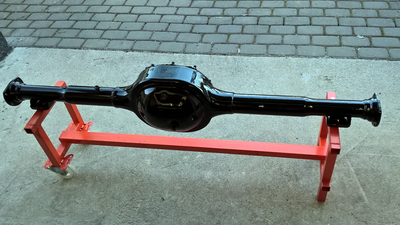 1965 Mustang 'Snowback' Fastback: Rear axle assembly and installation