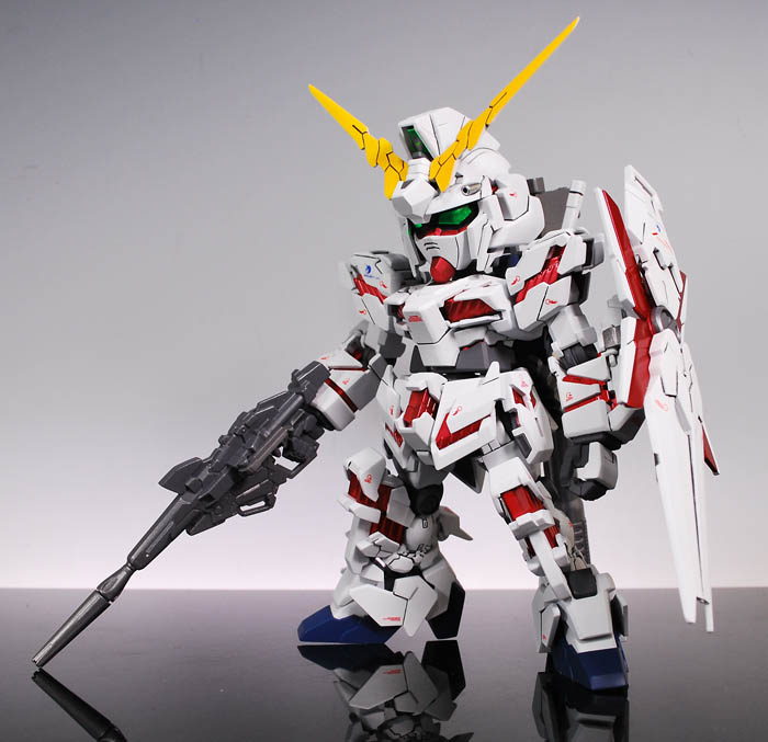 GUNDAM GUY: SD RX-0 Unicorn Gundam [Destroy Mode] - Custom Build