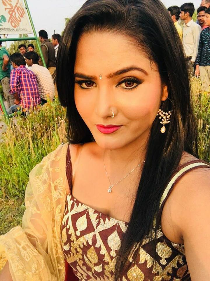 Sunny Singh Wallpaper, picture and hot photos collections - Bhojpuri ...