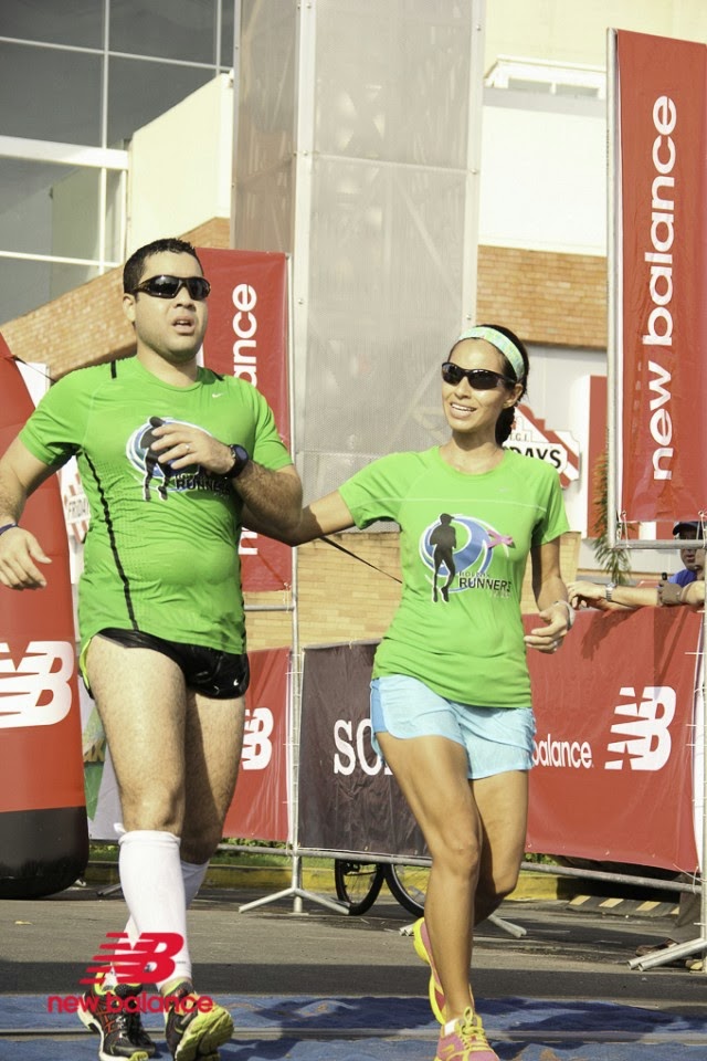 Run Karla Run & More: Sol y Calor en los 15/5K Excellent New Balance