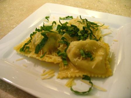 Oasis in a Gastronomic Wasteland: Recipes: Homemade Ravioli (no. 1)