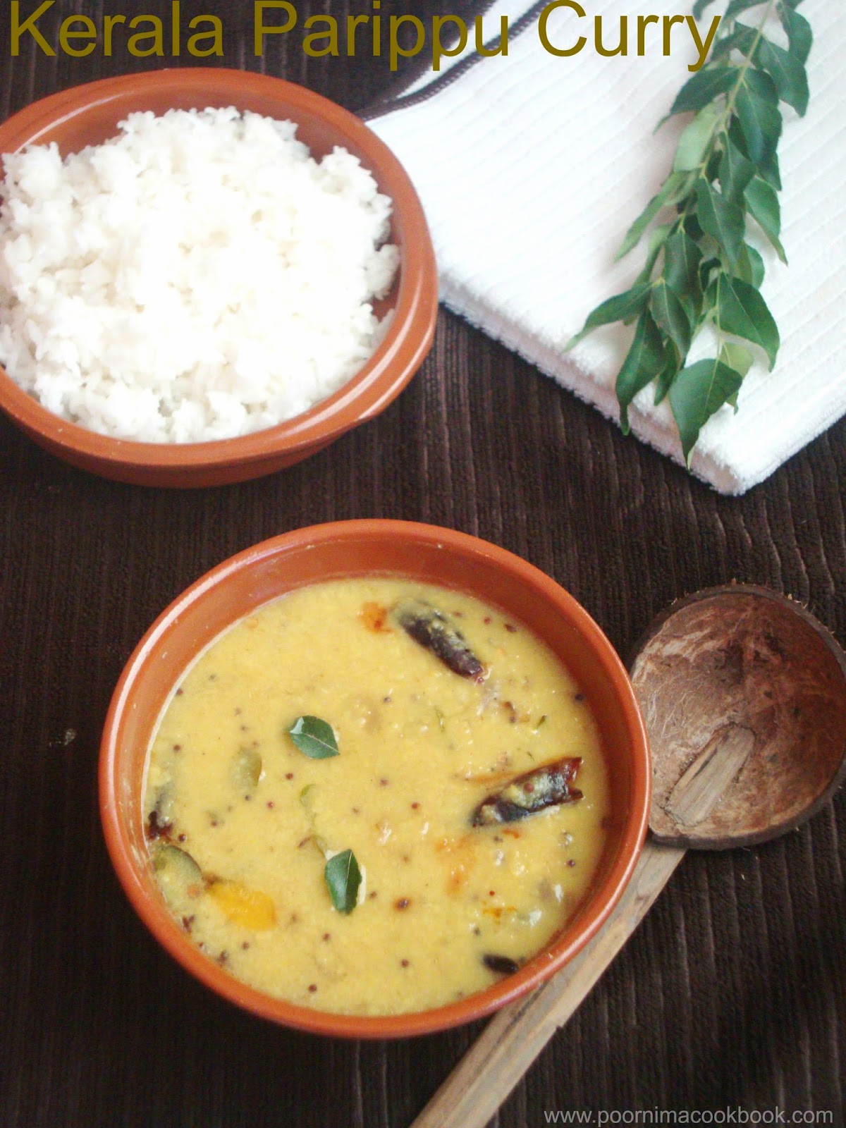 Poornima's Cook Book: Kerala Parippu Curry / Kerala Style Moong Dhal Recipe