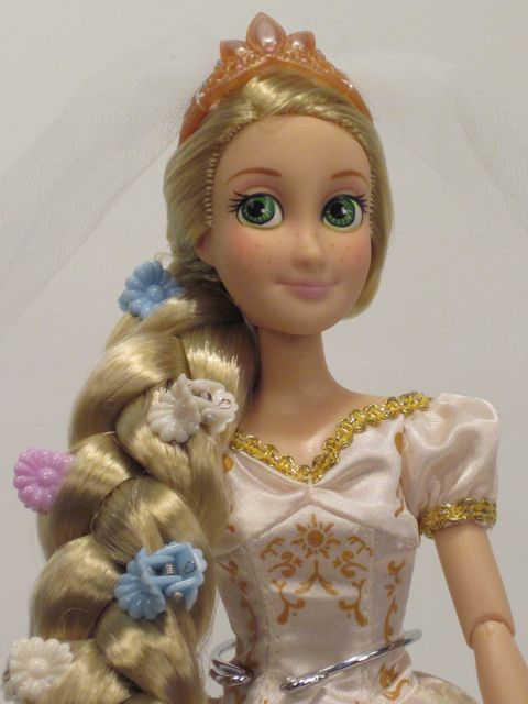 A Review of the 12" Tangled Rapunzel from the Disney Store | The Toy ...