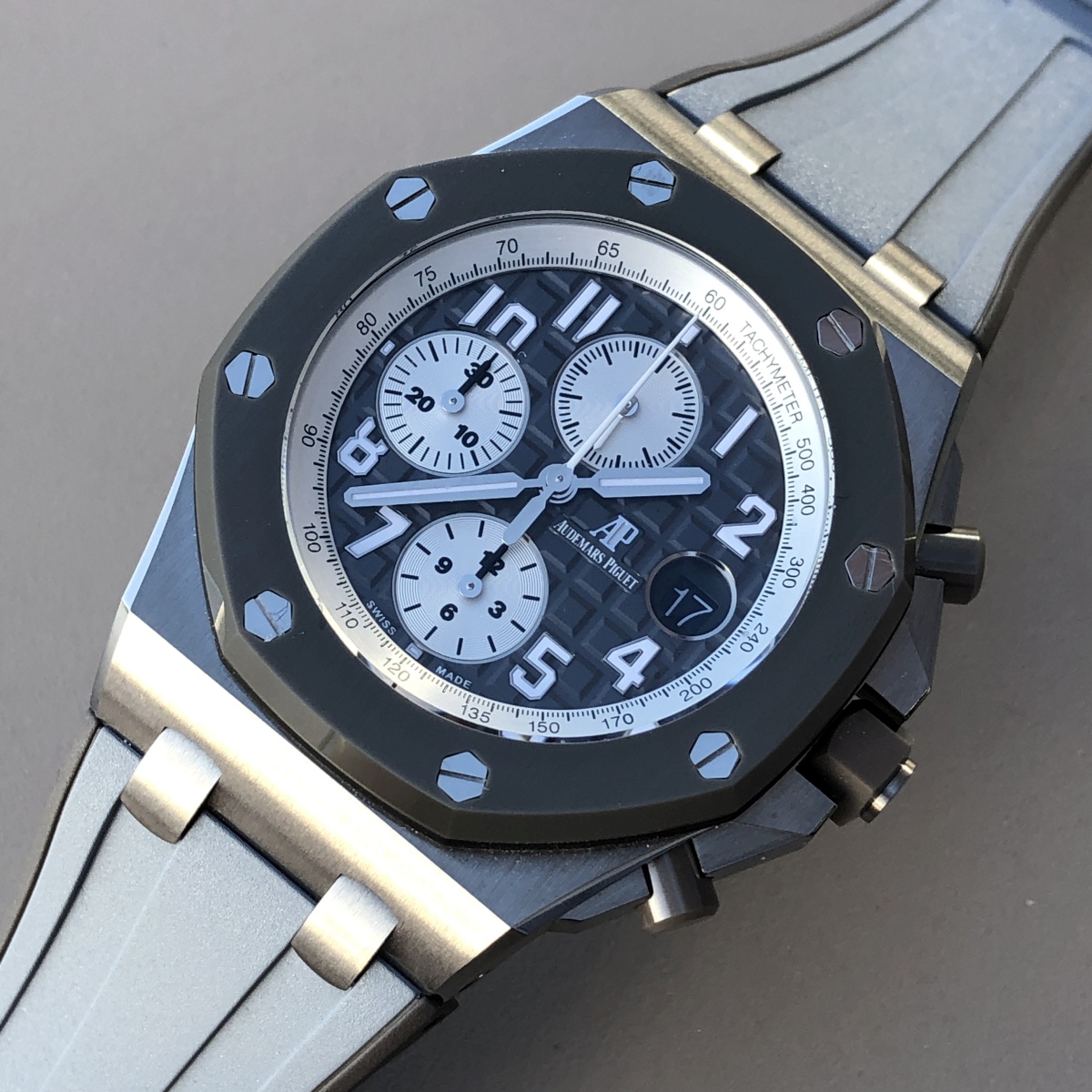 Audemars Piguet: Royal Oak Offshore "Ghost" 26470IO