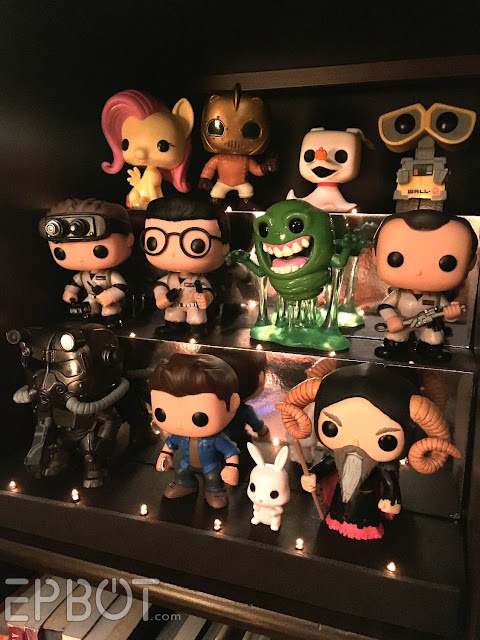 EPBOT: Quick Craft: Make A POP Figure Display Shelf From Foam Board!