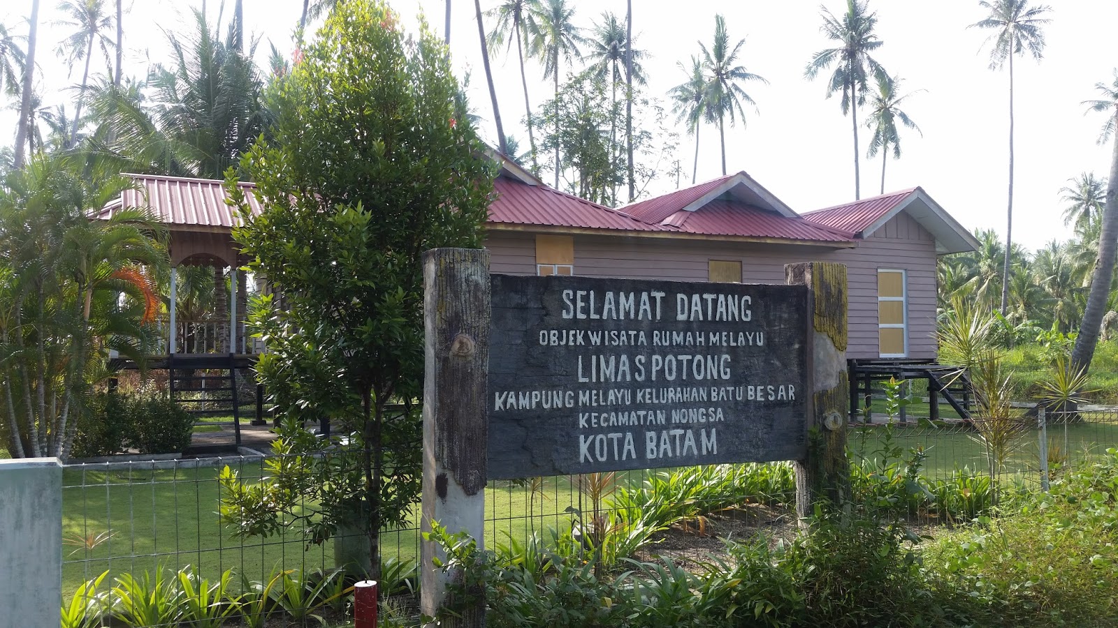 Diraw Blog: Contoh feature history