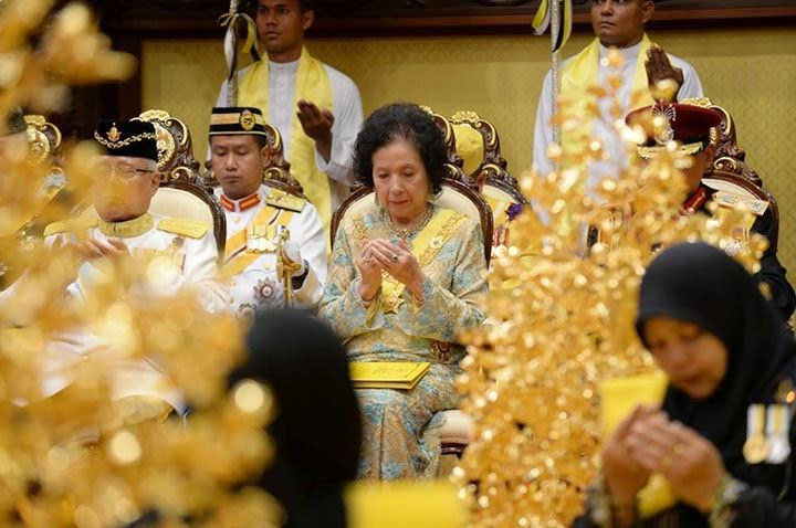 WARISAN RAJA & PERMAISURI MELAYU: Istiadat Tabal Adat Sultan Perak.
