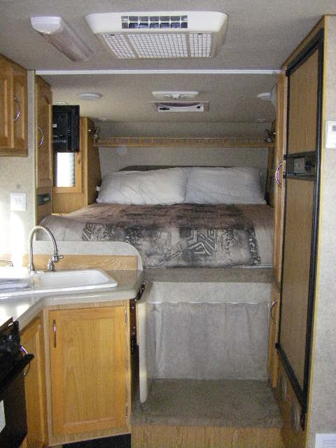 2009 Eagle Cap 950