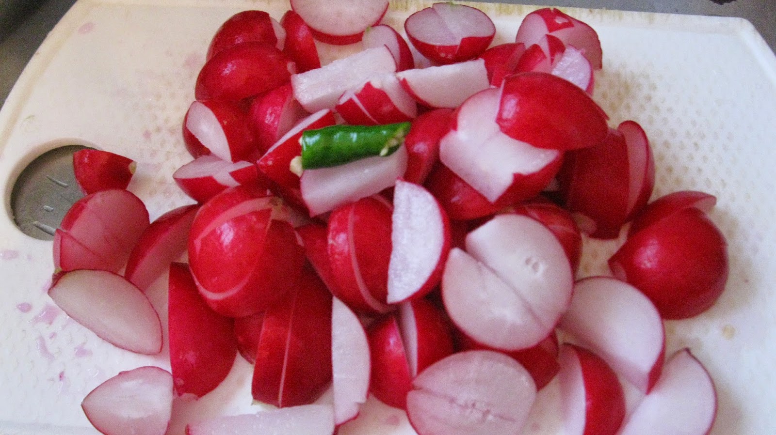 Welcome to Prameela's Kitchen: Cherry Belle Radish Curry (Mangalorean ...