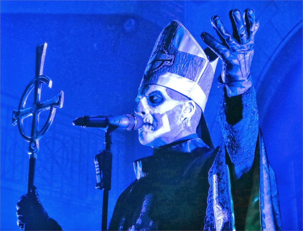 Metalpaper: Ghost BC Wallpapers