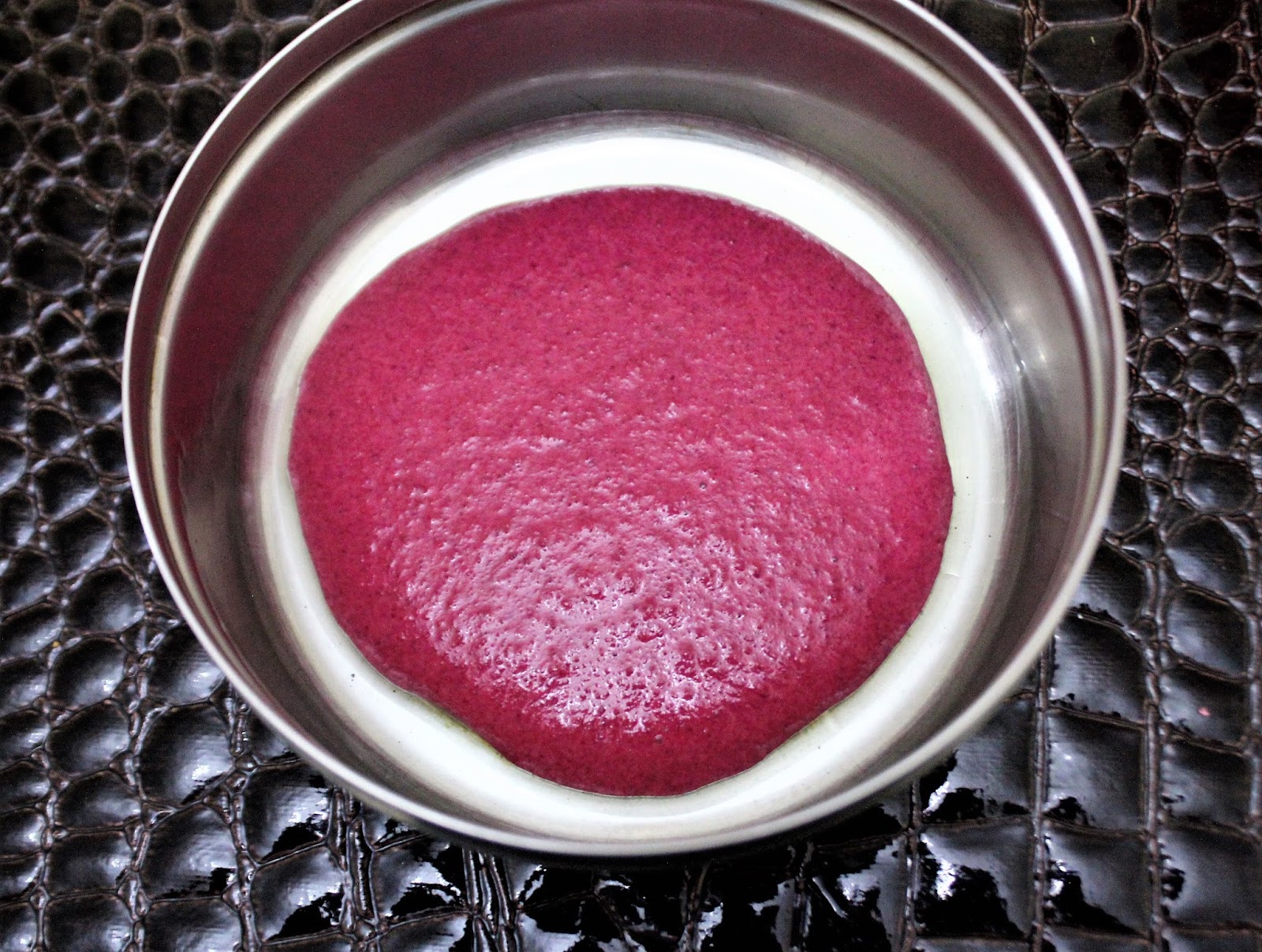 Bethica's Kitchen Flavours: Designer Beetroot Idli Cake