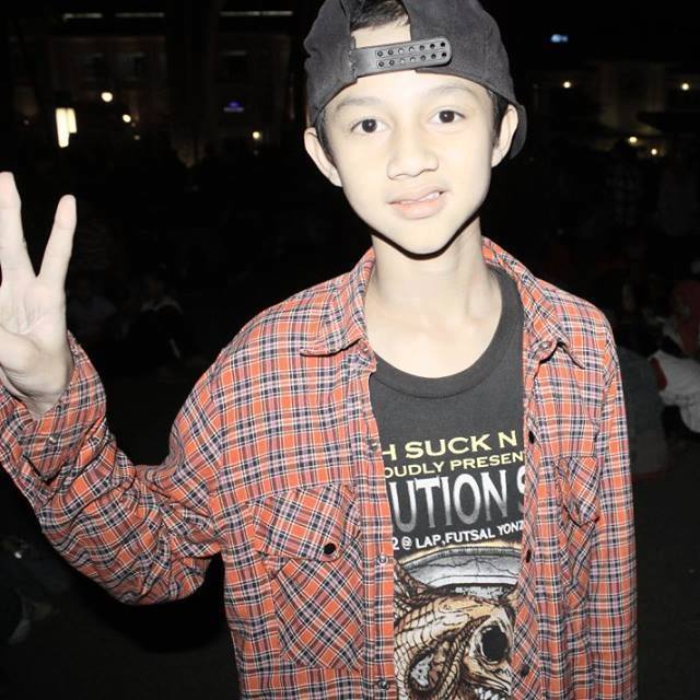 Dion Putra Cowok Kece: Cowok Kece Keren