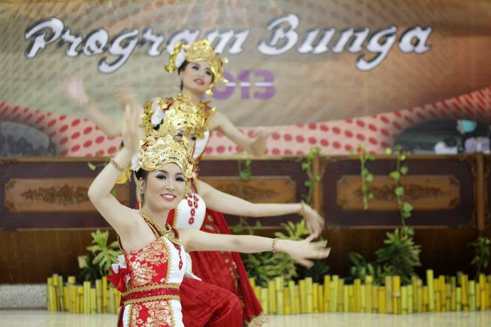 Program Bunga Indonesian Studies Program | Puramoz Shared