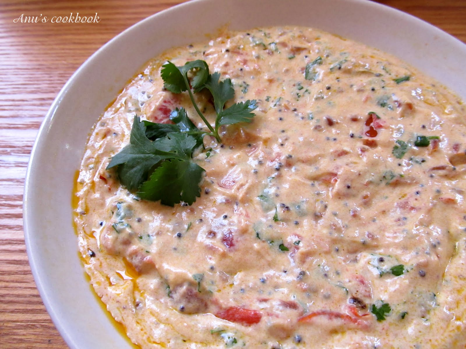 mama's cookbook: Tomato Perugu Pachadi (tomato-yogurt chutney)