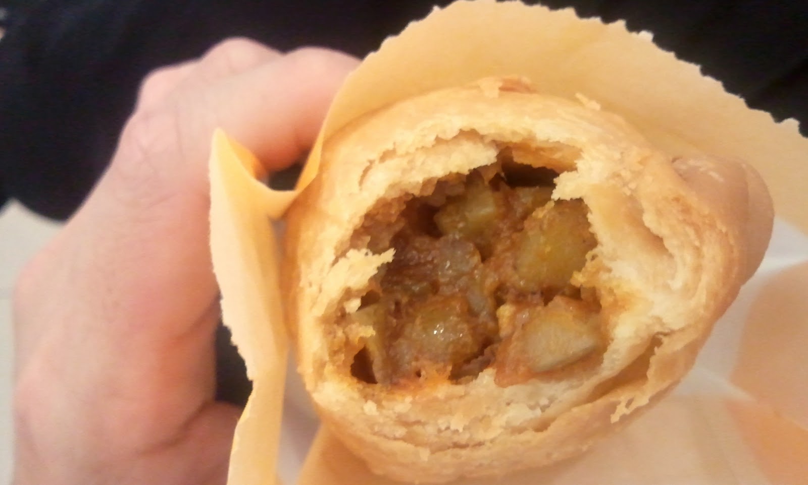 Tasty Or Not?: Old Chang Kee Currypuff @ 1 Utama, Kuala Lumpur: Best ...