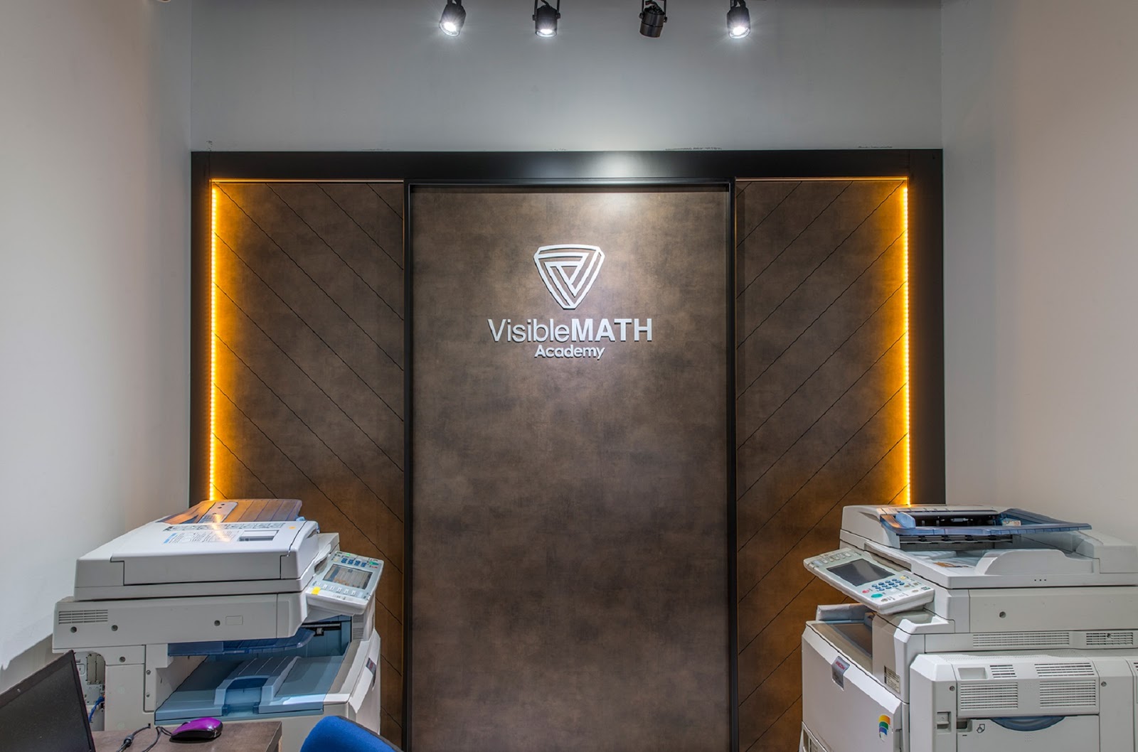 Interior Design Guide: Industial Design , Education Tuition Centre ...