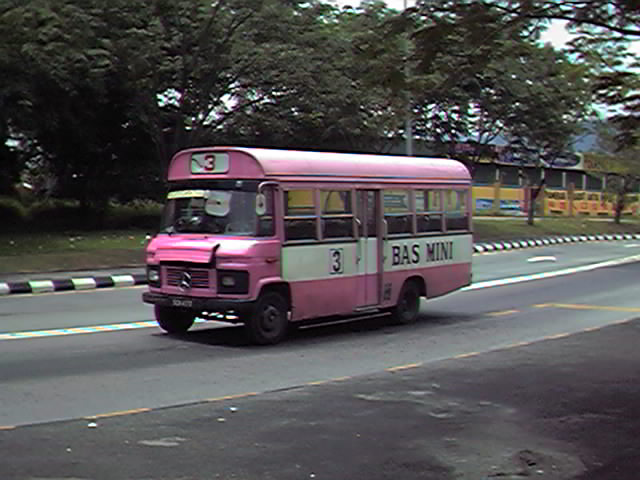 Malaysia should set new rules for mini buses