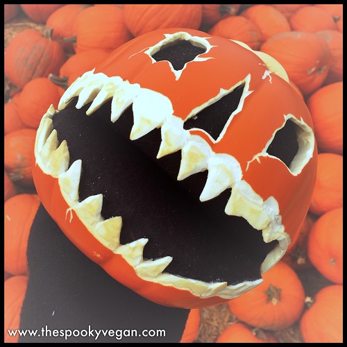 The Spooky Vegan: Jack-o-Punkin Halloween Puppets by FoamFoolery