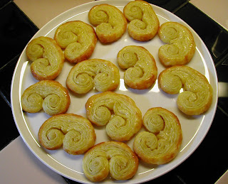 Cooking Tip of the Day: Recipe: Palmeritas or Schweineohren or Orejas ...