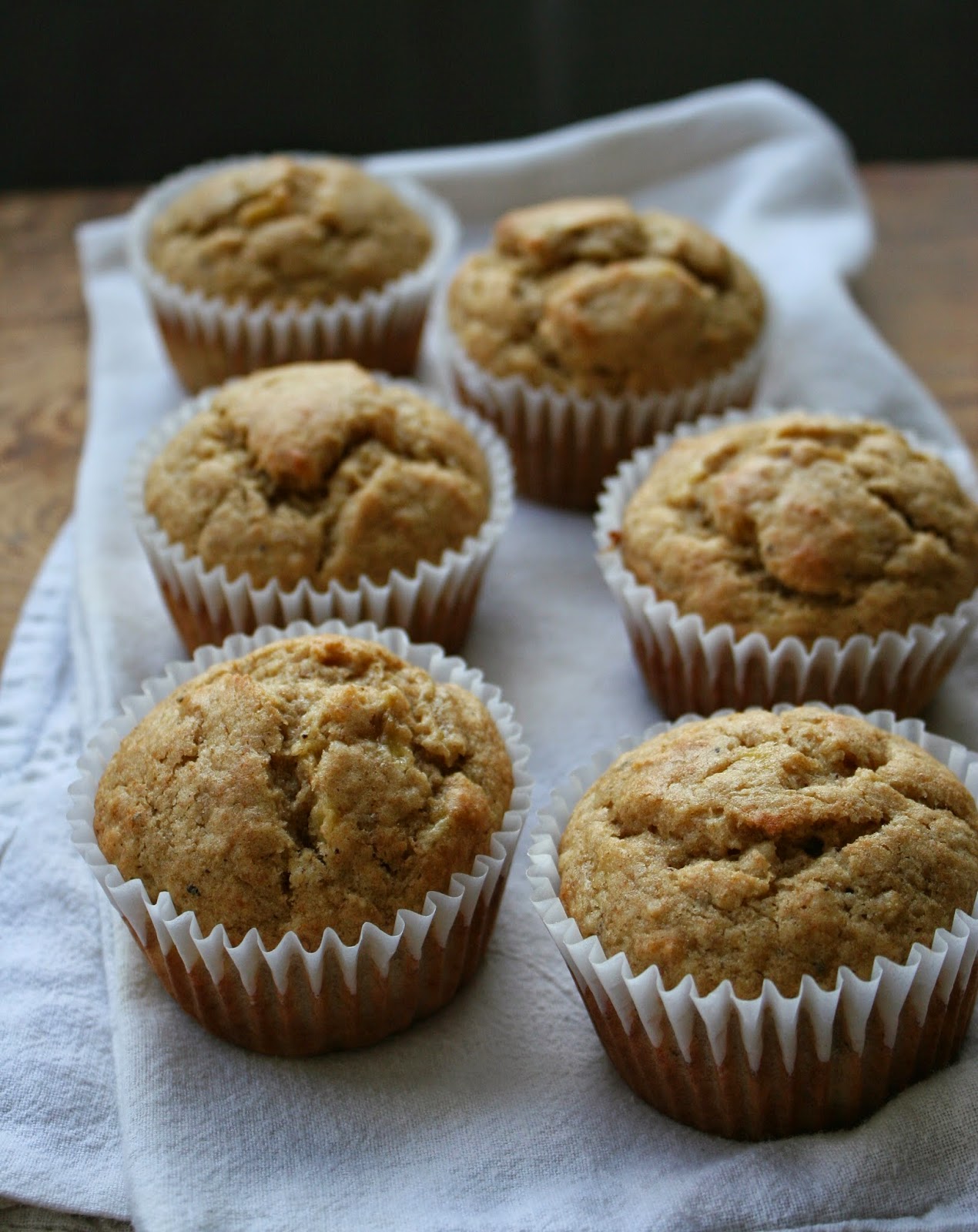 Sweet Luvin' In The Kitchen: Brown Butter Banana Muffins