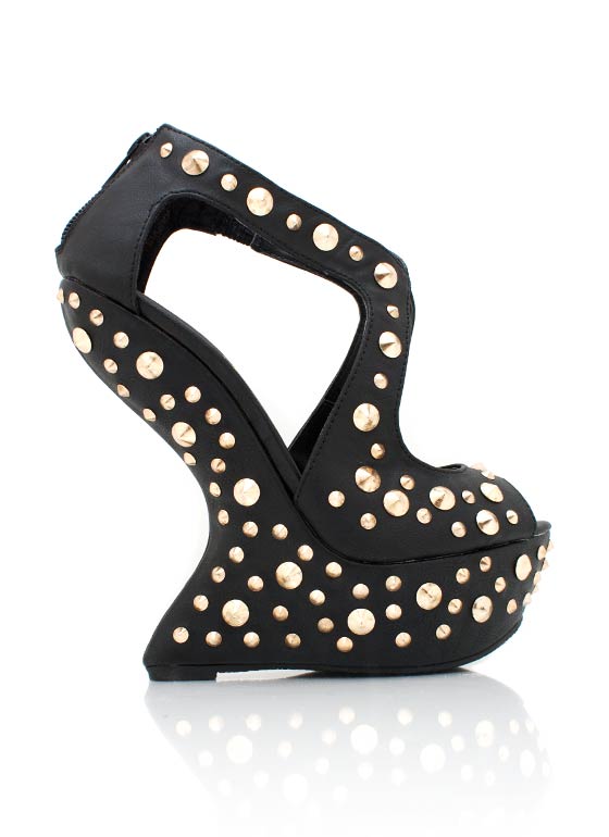 [UPDATE] Gaga inspired heel-less wedges. - SAMTYMS