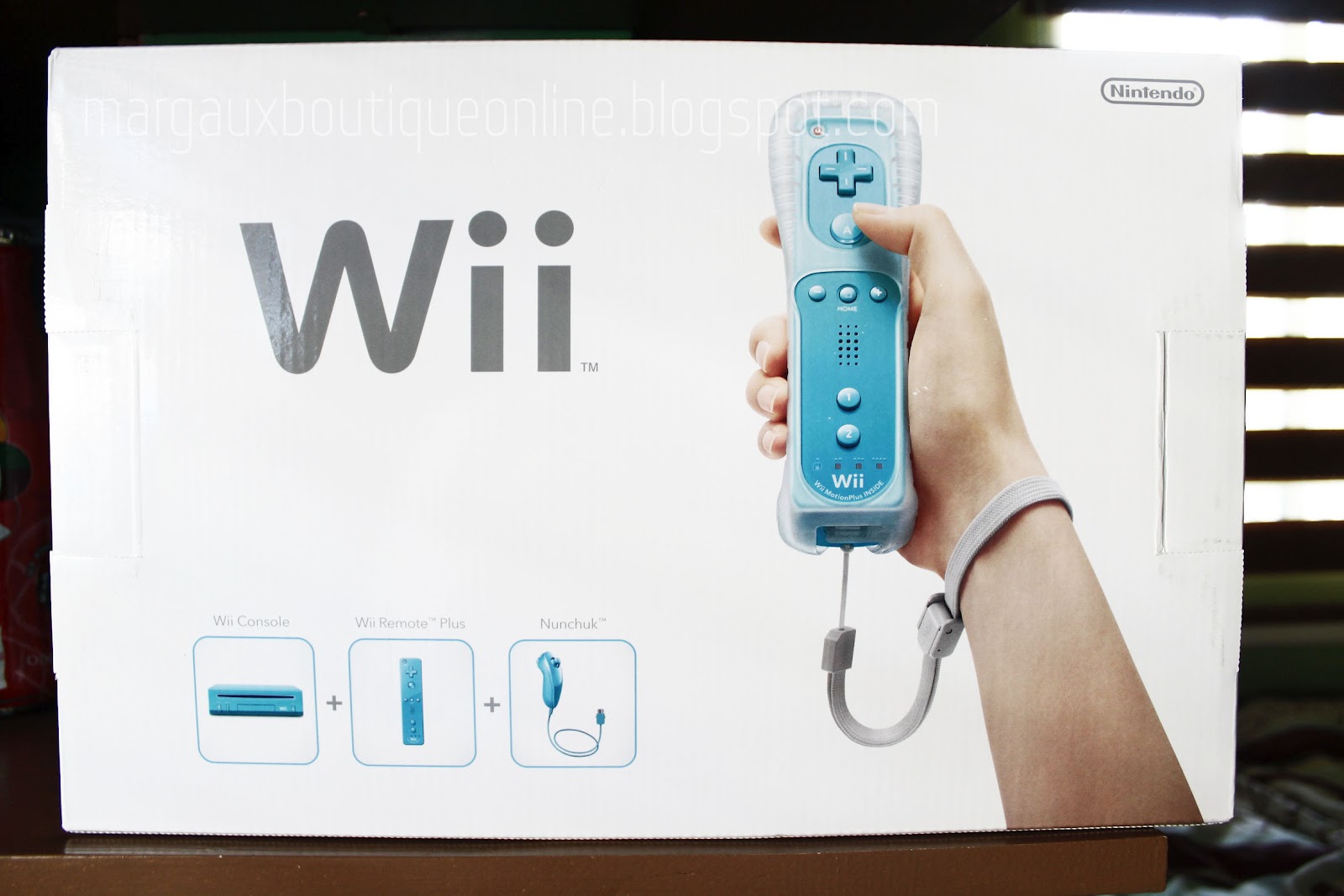 margauxonline: Limited Edition Blue Wii