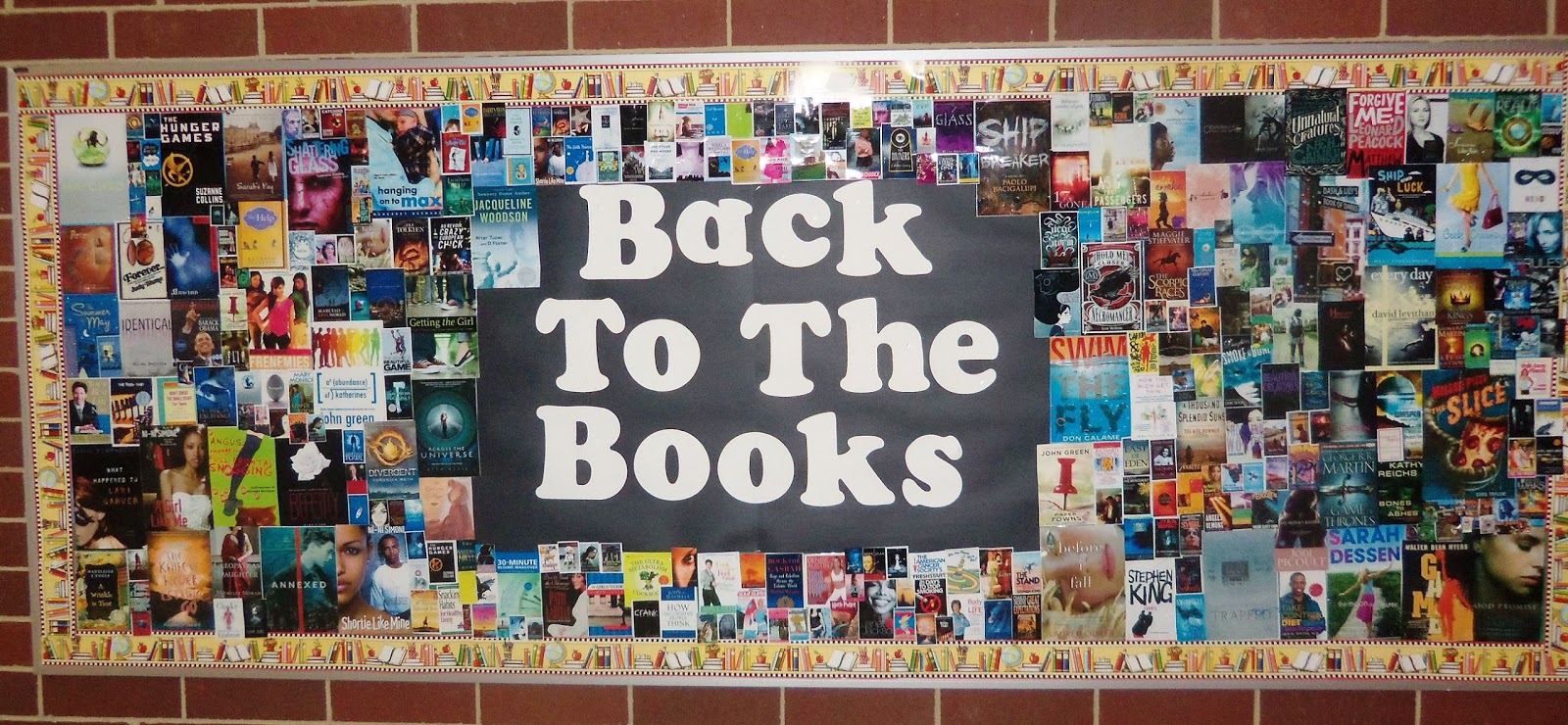Library Displays: Back to the Books