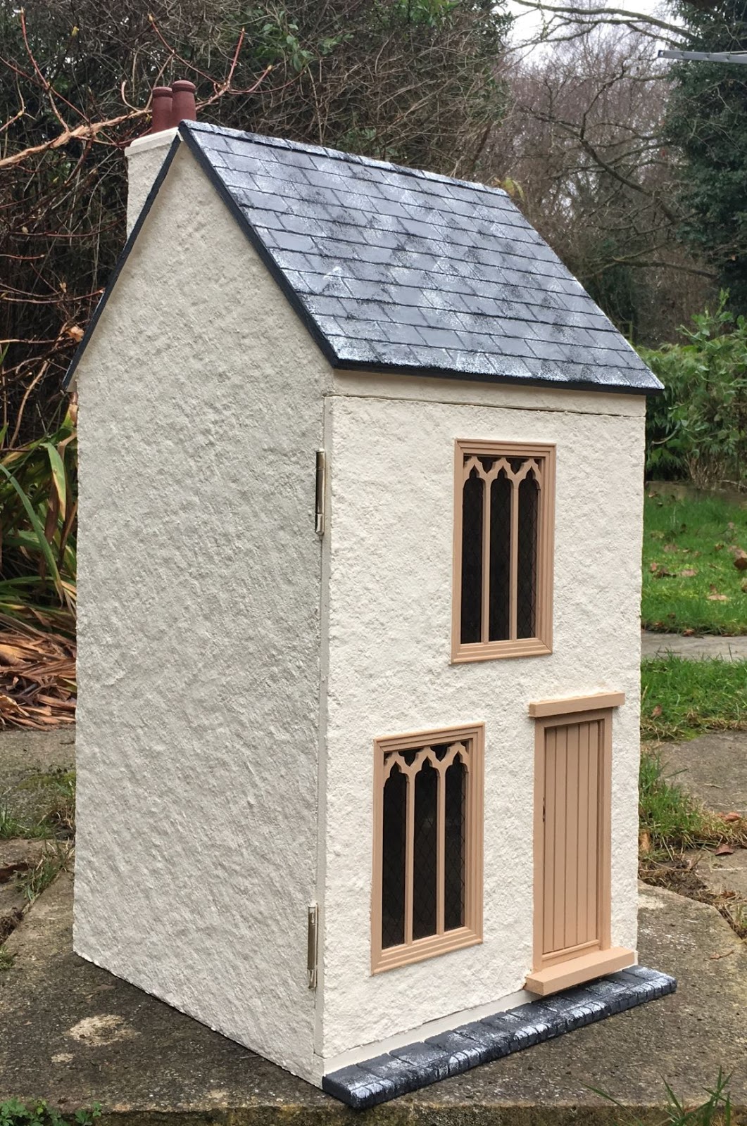 Julie's dolls house blog: 1/12th Scale 'Church View'