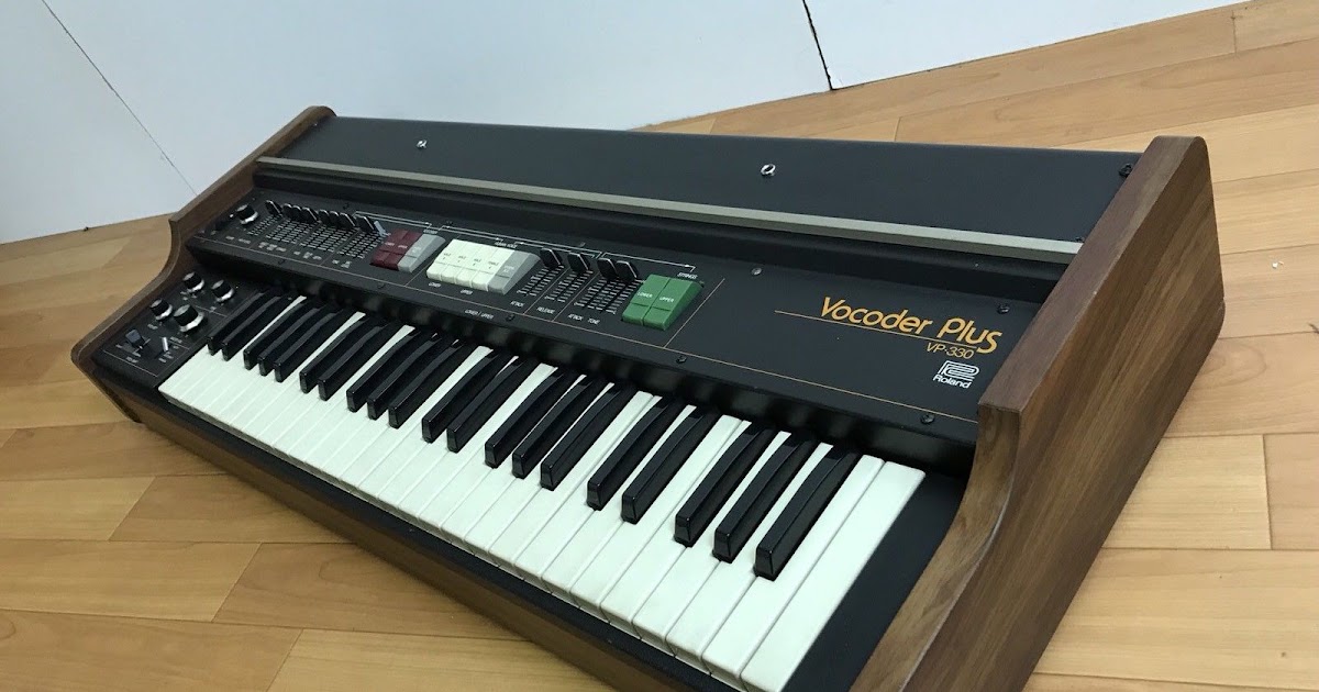 MATRIXSYNTH: Roland Vocoder VP-330 Analog Synthesizer SN 830232