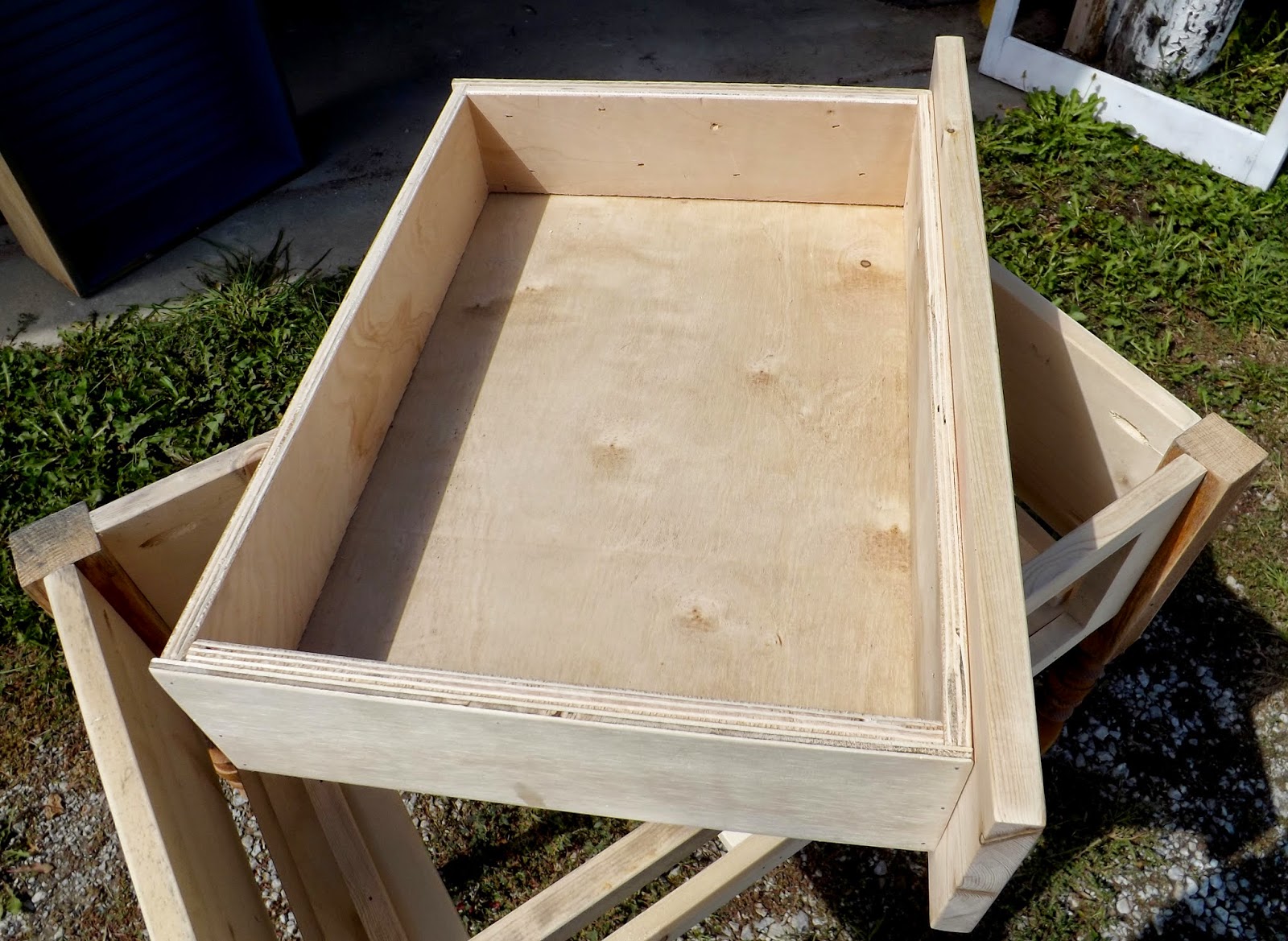 Full Circle Creations: Yardstick console table...