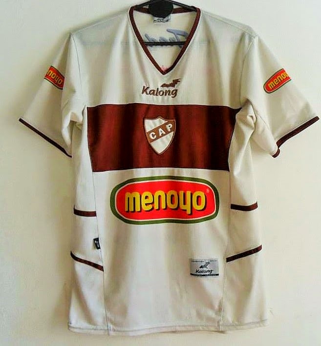 Una Camiseta por Día: Platense Kalong 2004