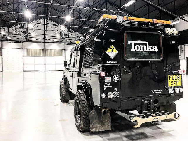 Landrover Defender: Land Rover Defender 110 Hydraulic winch heavy duty ...