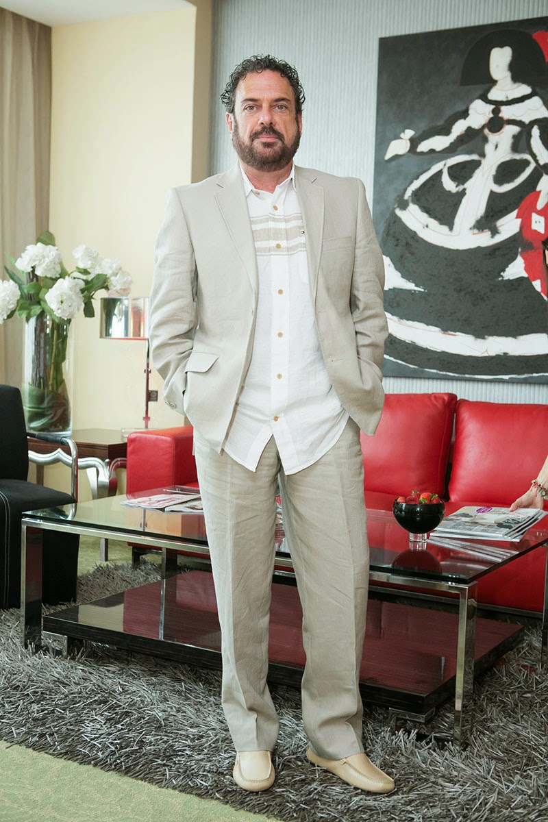 T H E F A K E B L O N D I E: Interview: José Forteza