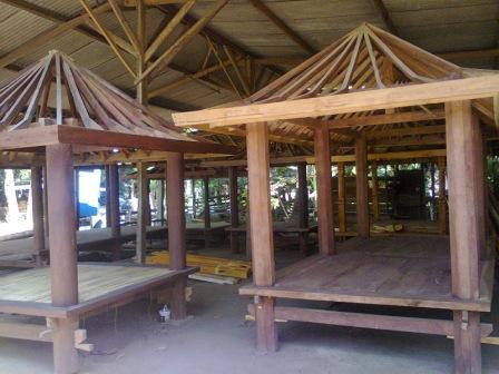 Berugak Kayu Gunung Sari, Rambah Pasar Nusantara dan Mancanegara ...