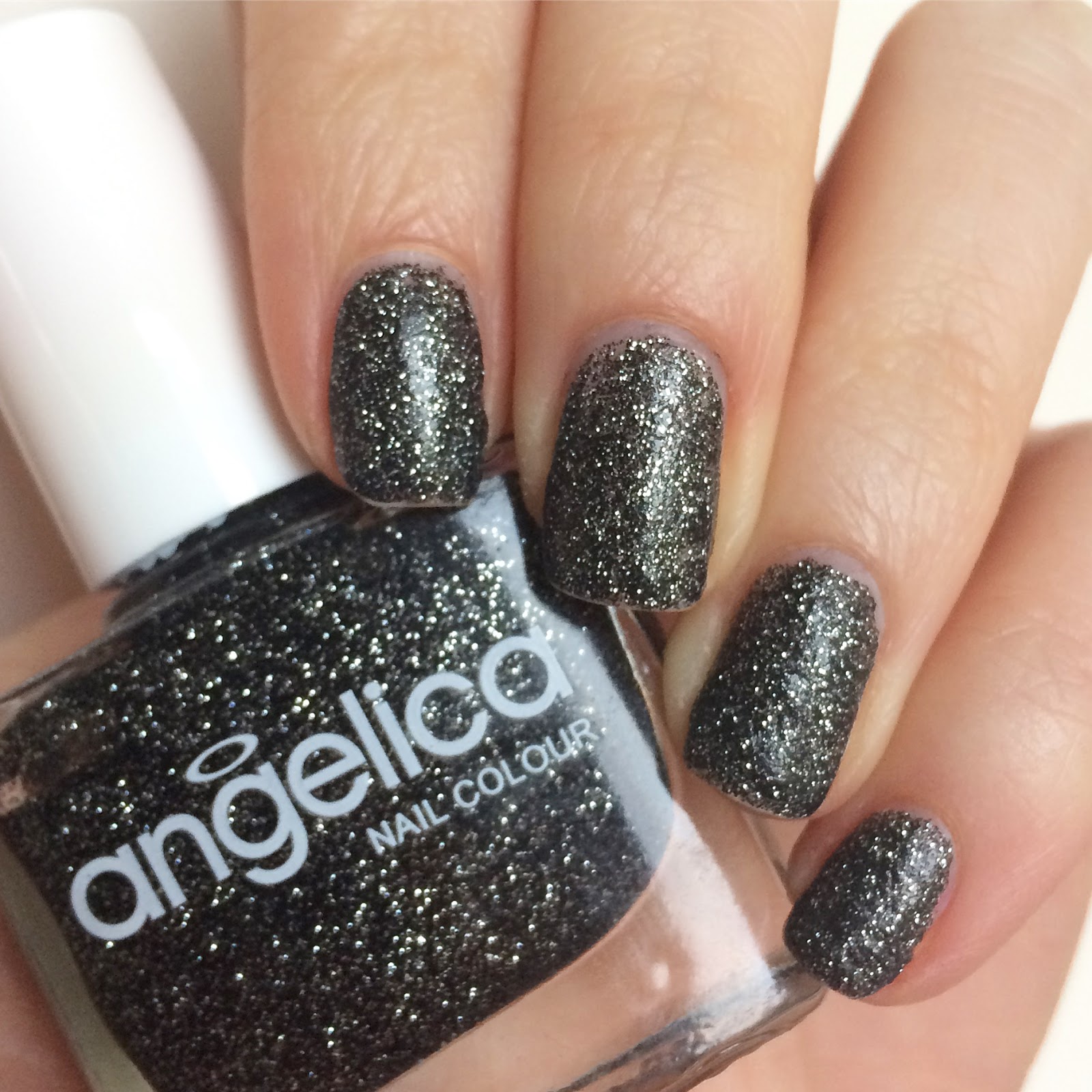 Nail Knight: Angelica Nail Colour