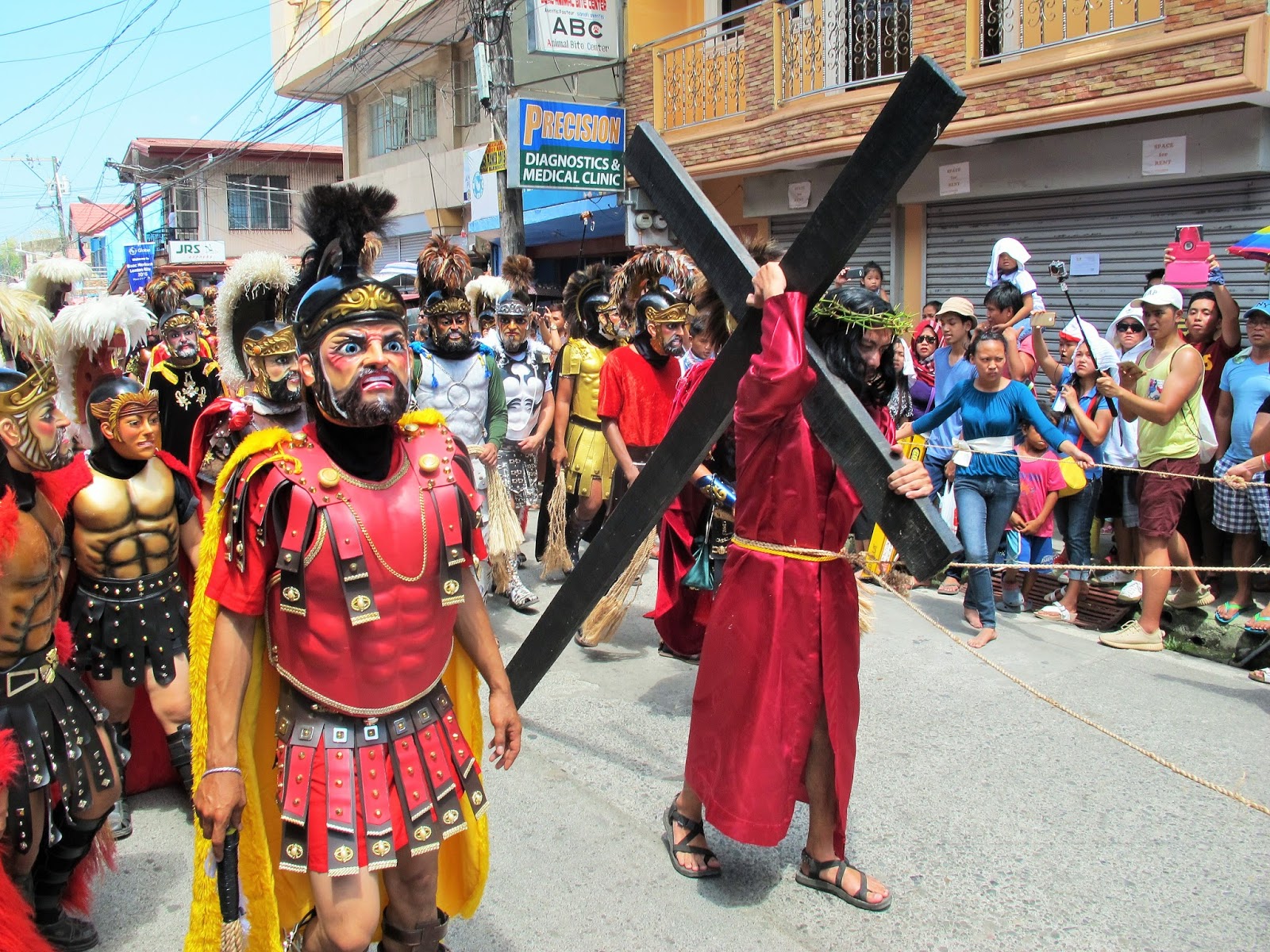 Gridcrosser: Customs, Costumes and Colors: The Moryonan of Marinduque ...