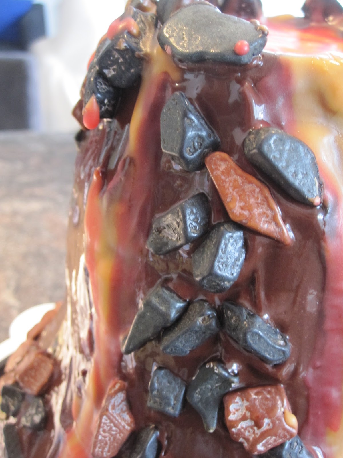 LAWN TEA: VOLCANO CAKE