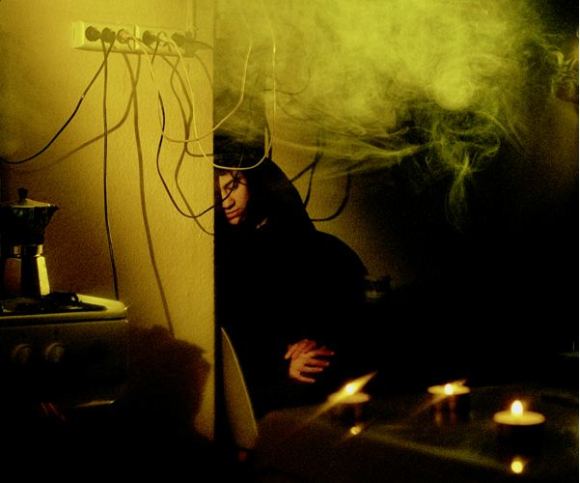 El Anaquel: House Taken Over by Julio Cortazar